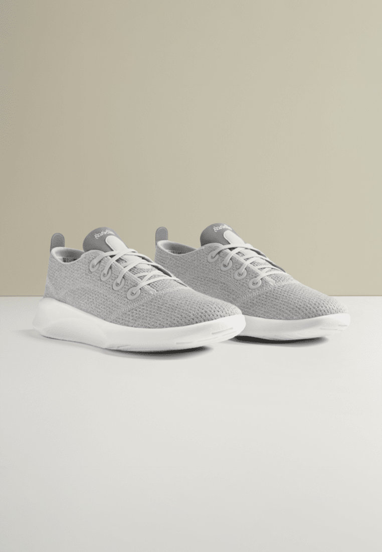 Men's Superlight Tr Shoes | The Travel Club Philippines