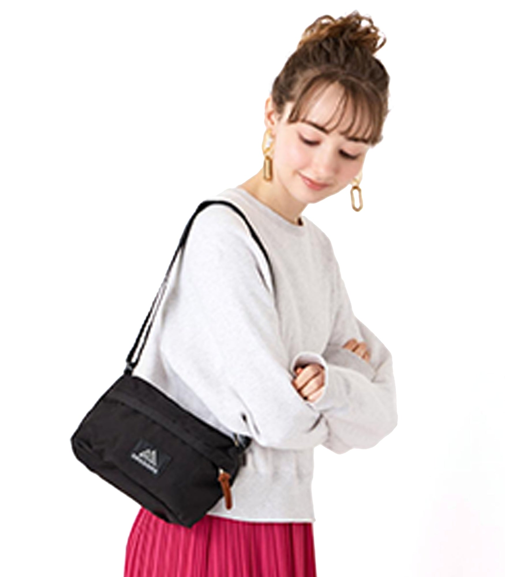 Envelope Shoulder Shoulder Bag | The Travel Club Philippines